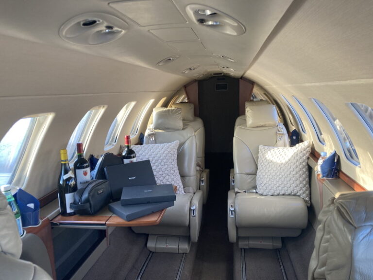Jet-sharing: delen van een private jet. Wereldreizigersclub